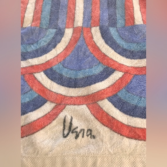 Vintage VERA | Bath | Vintage Vera Bath Towel Graphic Design Fun ...